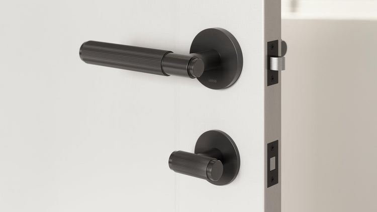 Buying Guide: Door Latches and Hinges - LUSSO